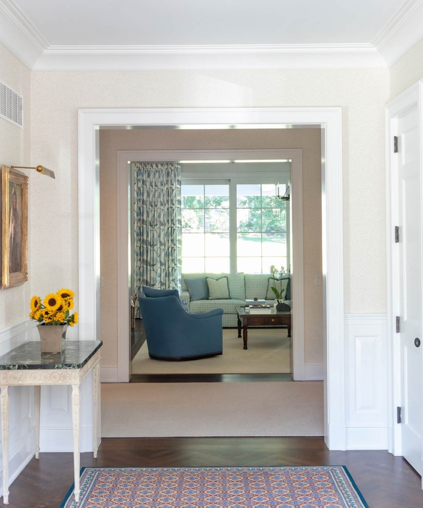 St. Louis Home with Interior Design by Carolyn Thayer Interiors